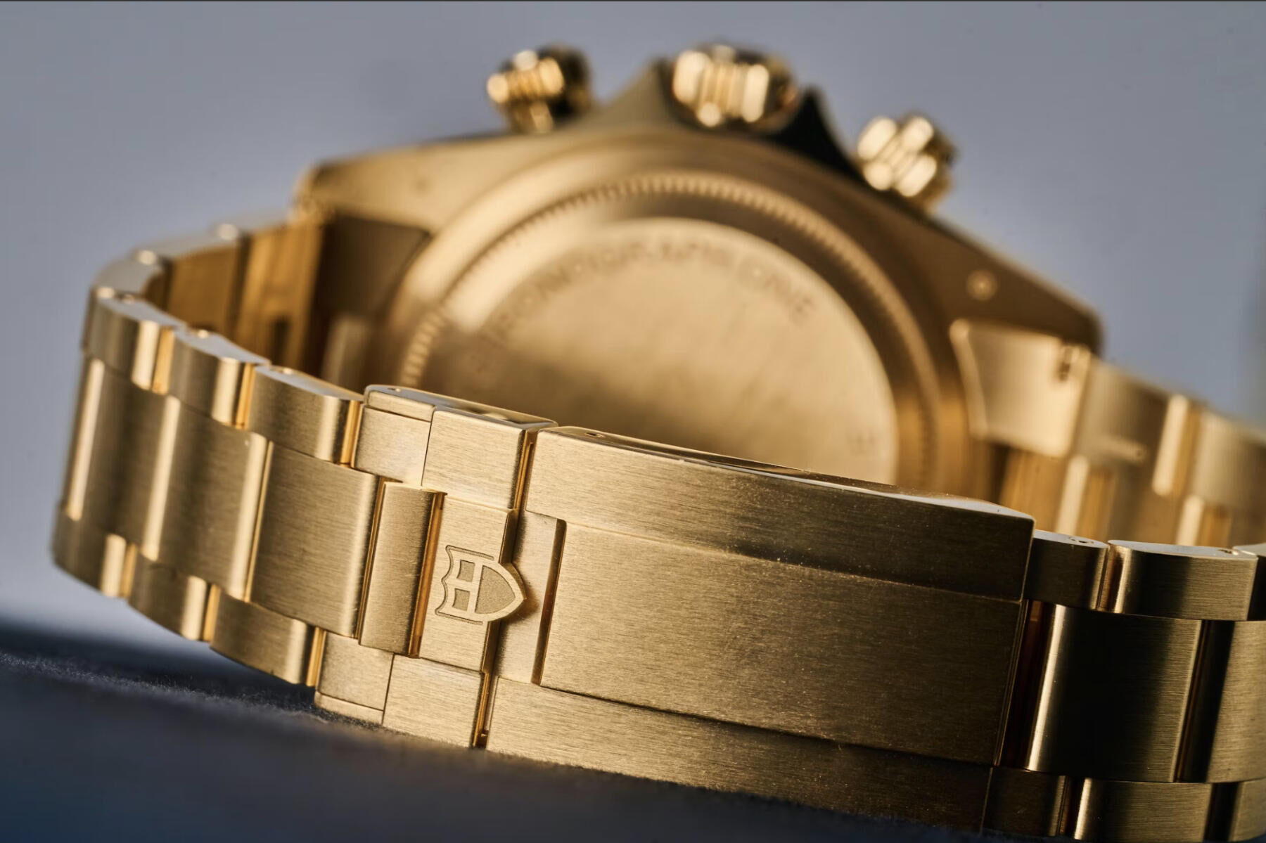 The Ultimate Guide to the Tudor 'Big Block' - Tudor collector